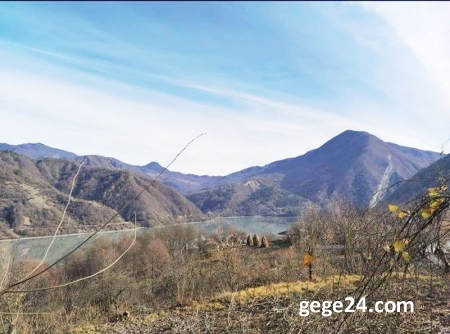 House for sale with a plot of land in Tsageri, Georgia. - buy house in ...